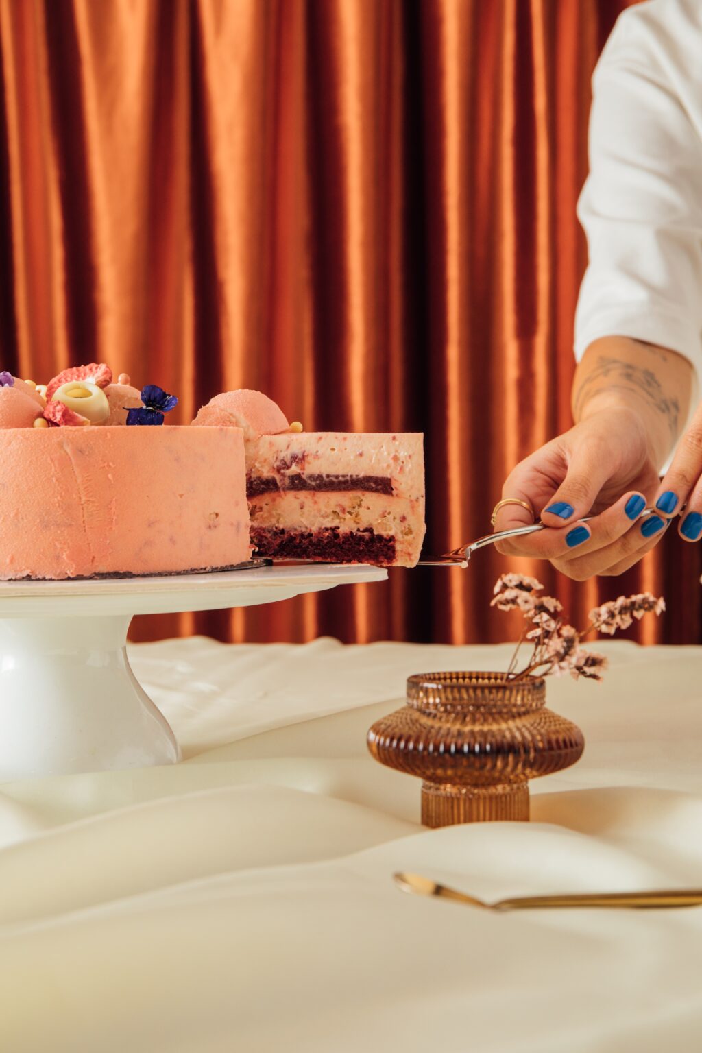 Yummiest Cakes in Auckland - Free Delivery | Memo Cakery