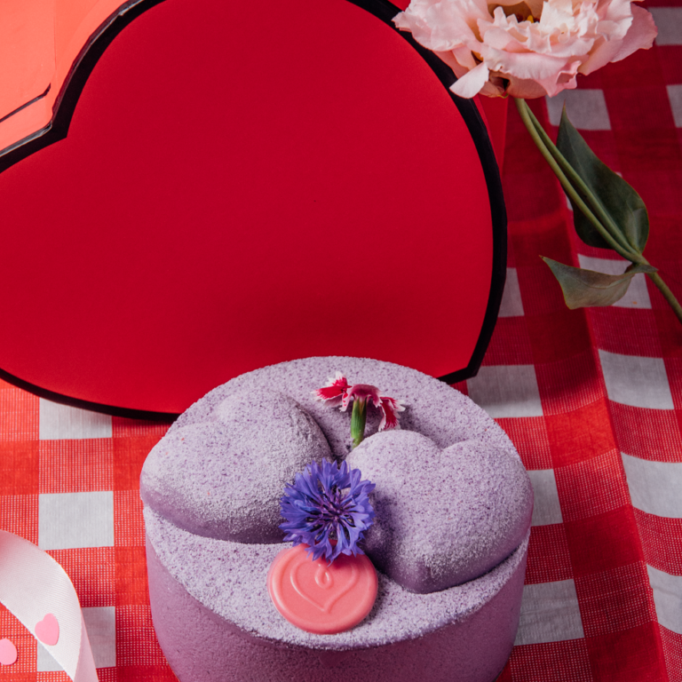 Yummiest Cakes in Auckland - Free Delivery | Memo Cakery