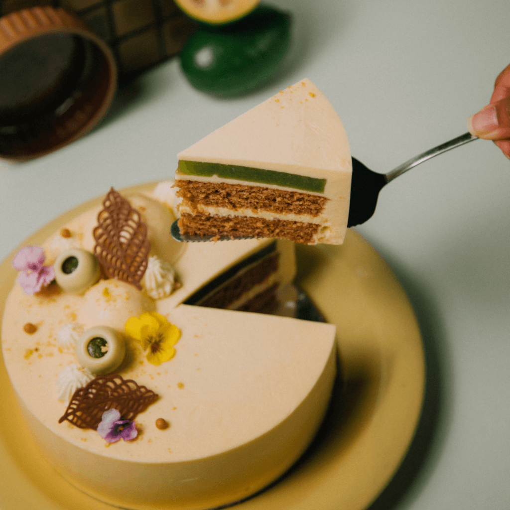 Yummiest Cakes in Auckland - Free Delivery | Memo Cakery