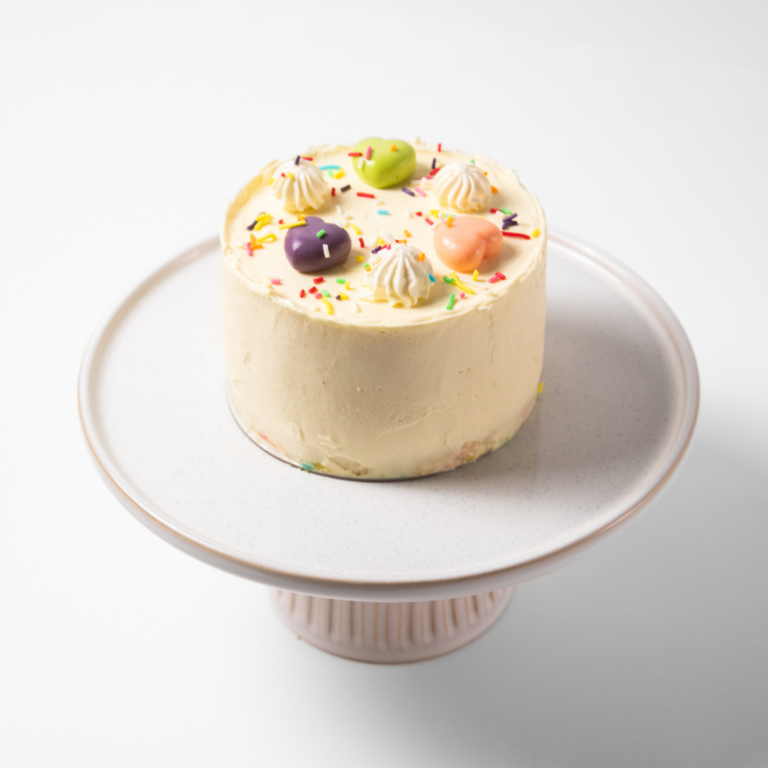 Yummiest Cakes in Auckland - Free Delivery | Memo Cakery